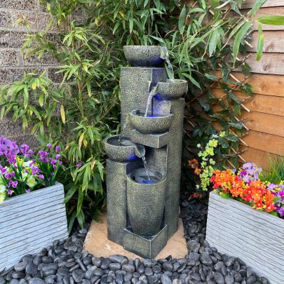 Contemporary Water Features | Outdoor Living UK